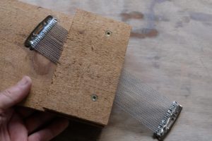 Flexible Snare System for Cajons – Cajons of the World